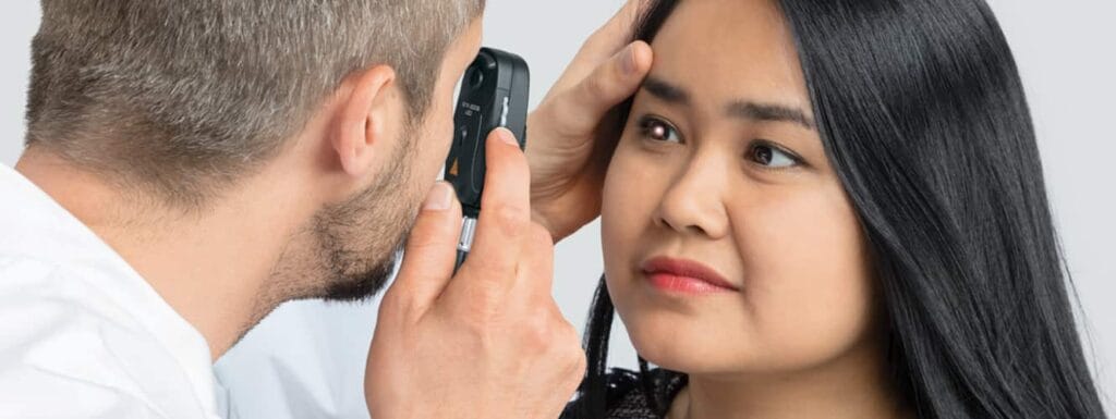 What Is An Ophthalmoscope? Types Of Ophthalmoscope - Surgical Shoppe