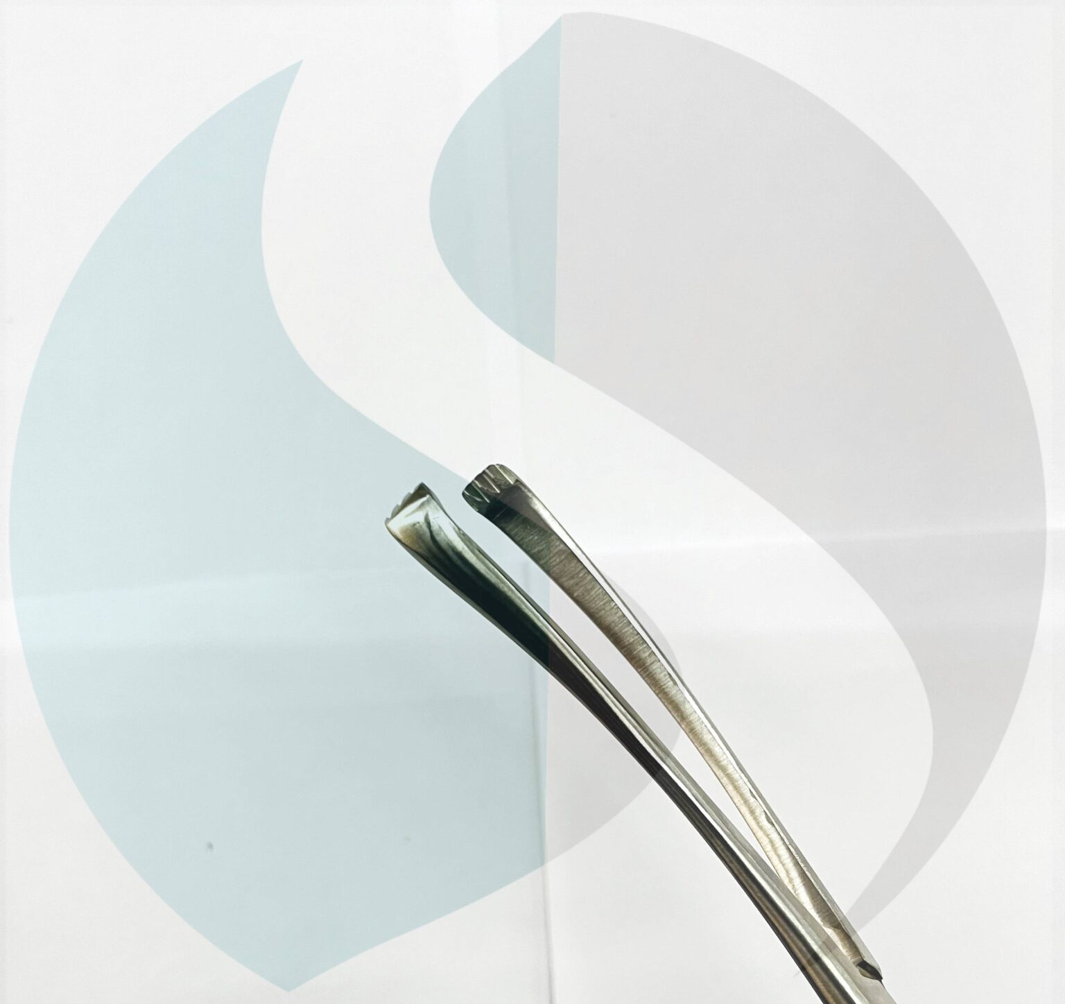 Vulsellum Forceps (Curved) 10INCH - Surgical Shoppe